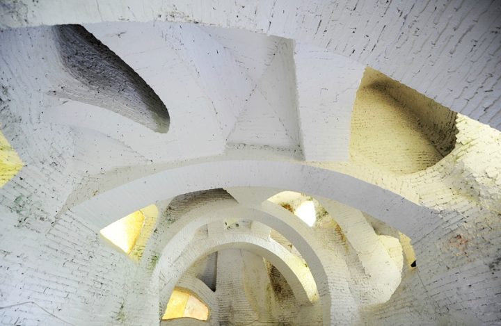 Les sculptures-habitacles d’André Bloc ! – ARCHIPHOTOS