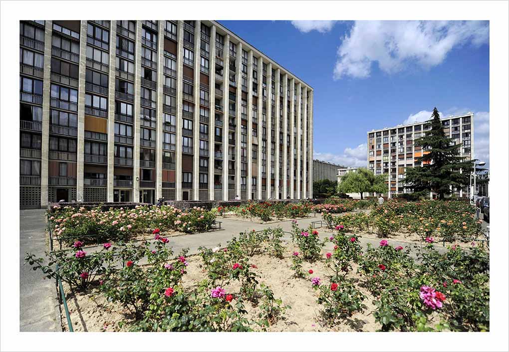 Meudon-la-Forêt et l’étonnante façade des “1000 fenêtres” – ARCHIPHOTOS