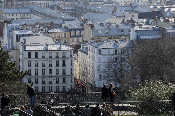 Les toits de Paris au patrimoine mondial ? – ARCHIPHOTOS