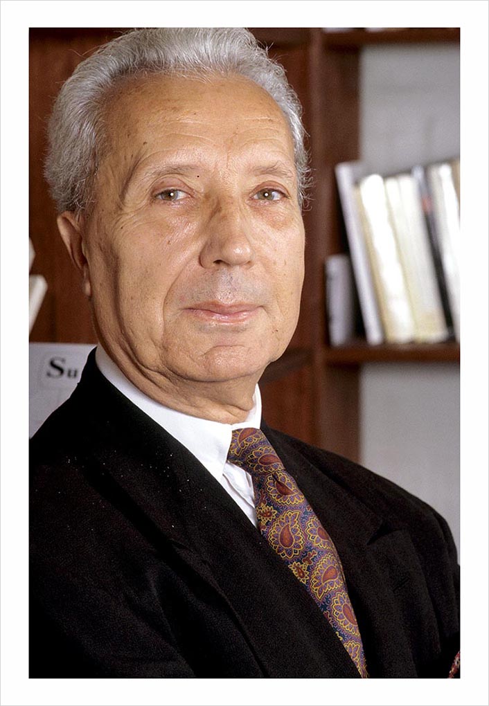 Marc Fumaroli de l’Académie à Internet – ARCHIPHOTOS