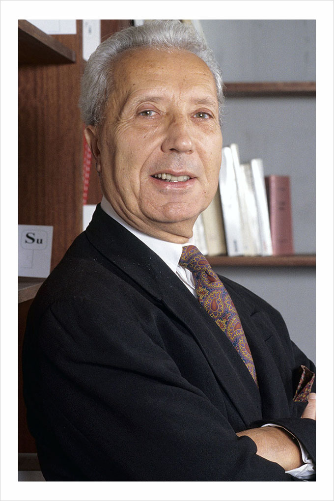 Marc Fumaroli de l’Académie à Internet – ARCHIPHOTOS