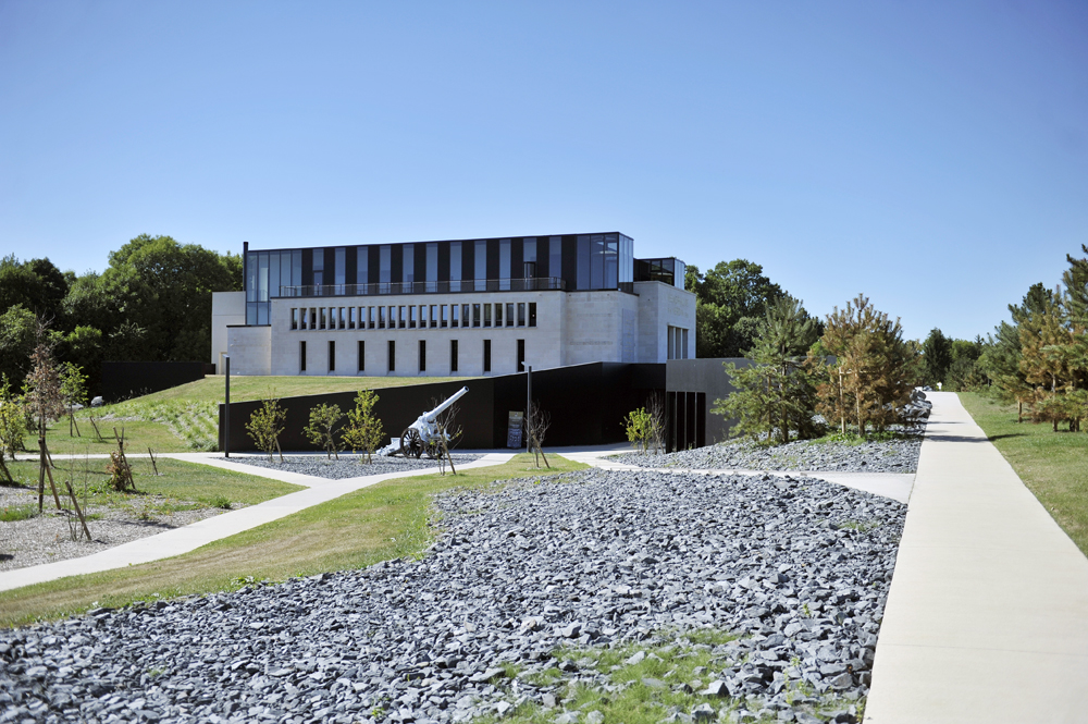 Le Mémorial de Verdun – ARCHIPHOTOS