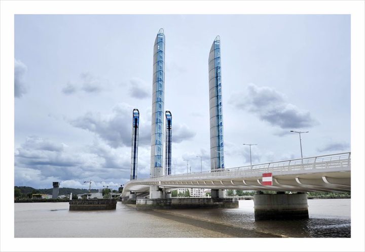 Pont levant Chaban-Delmas – ARCHIPHOTOS